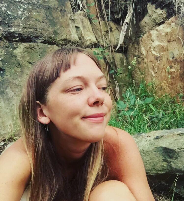 Elin Stadenberg frågar sig: Vad behöver vi för att leva? Elin Stadenberg frågar sig: Vad behöver vi för att leva?
